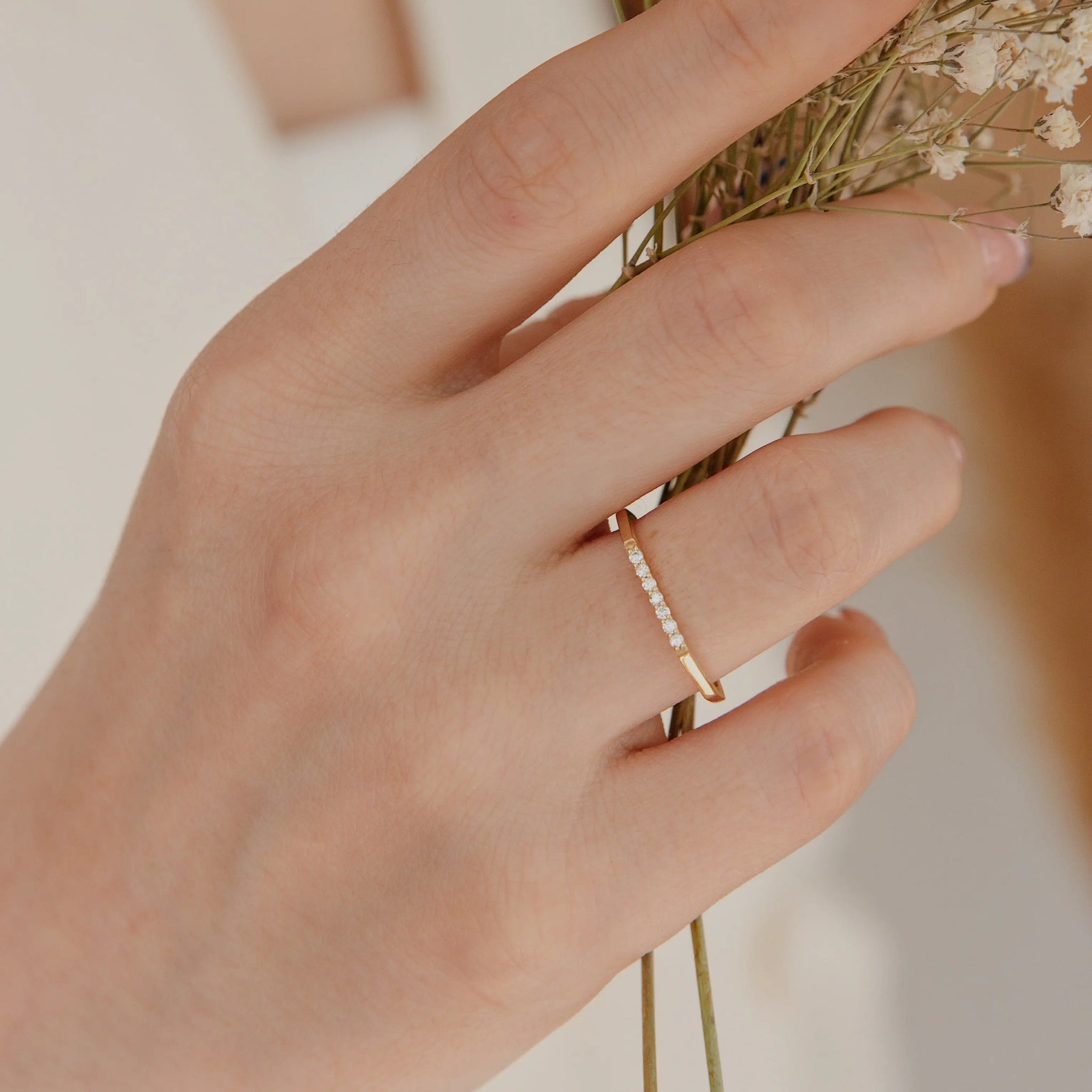 Stackable Hexagon Ring With Diamond - Orizzo fine jewelry